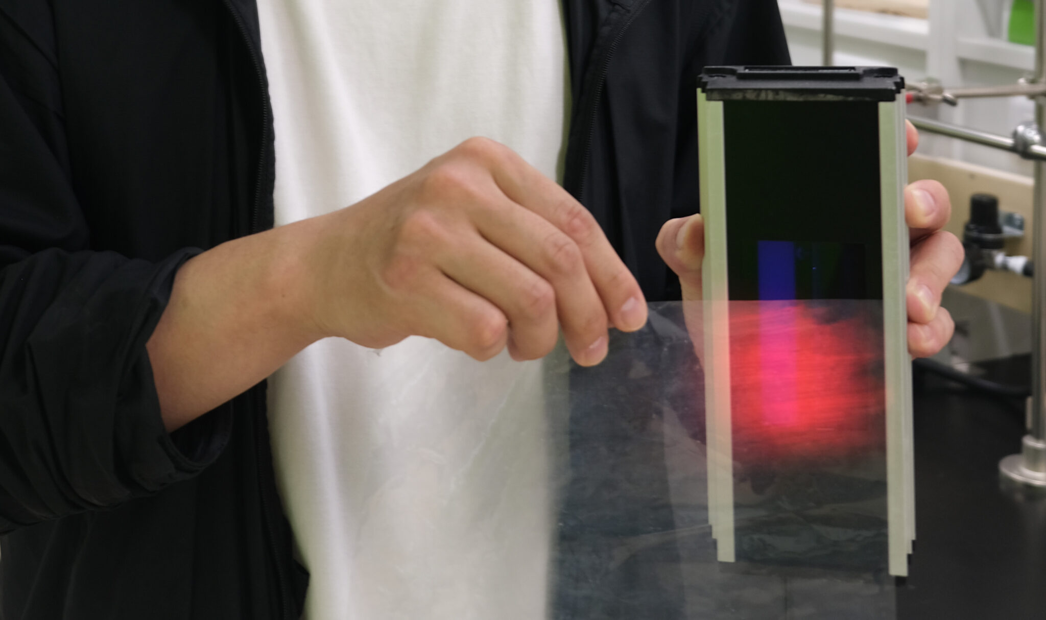 Press Release UV-to-red light converting films accelerate plant growth ...