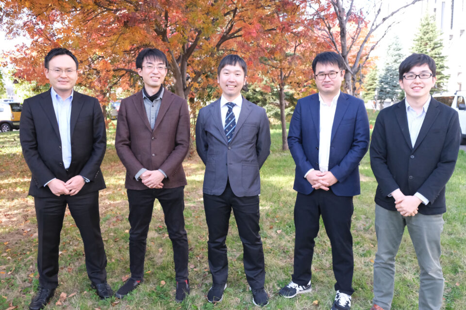 Method for automated reaction path search of photoredox reactions ...